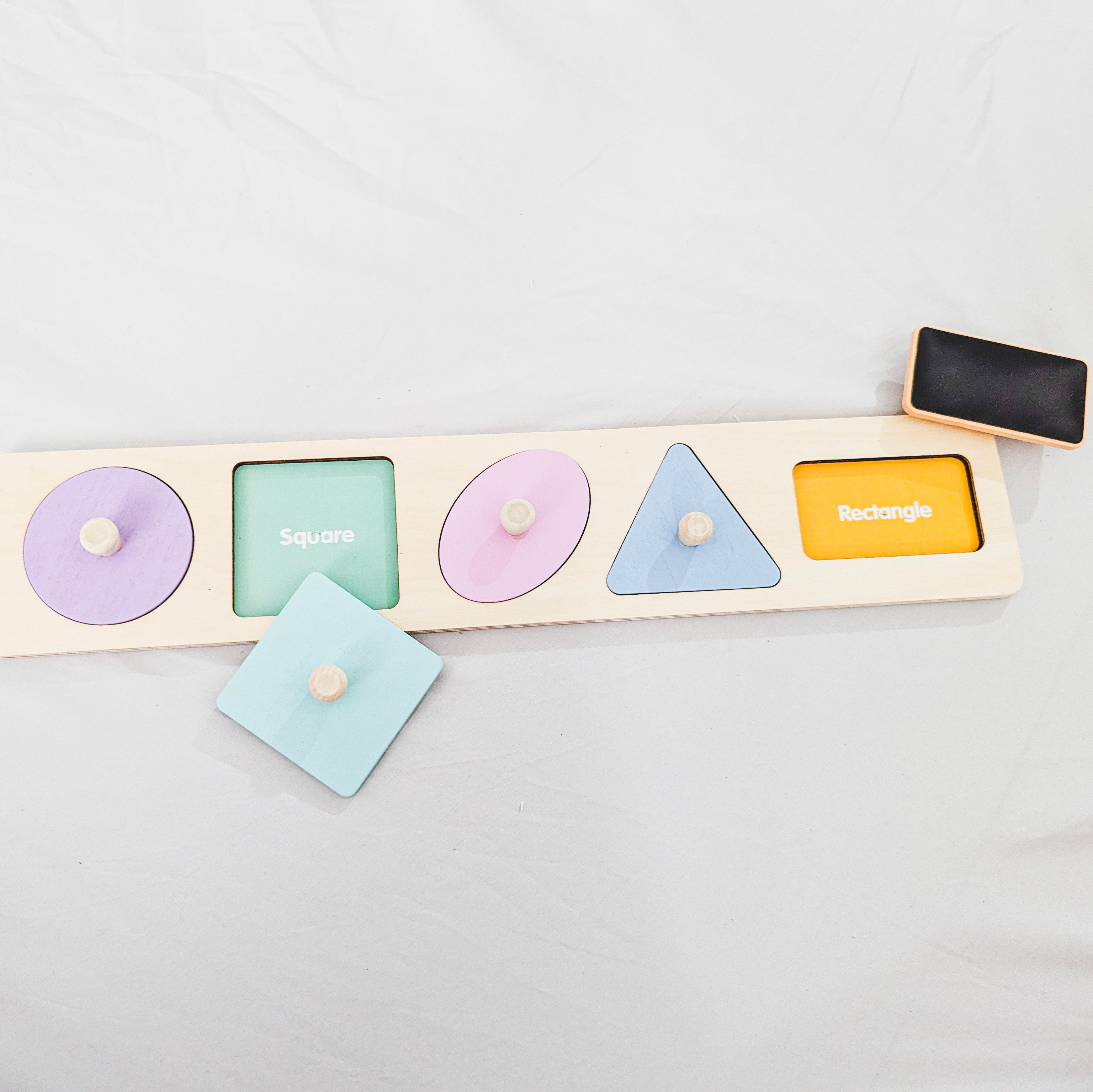 Magnetic Shape Matching Puzzle – Wonderfun